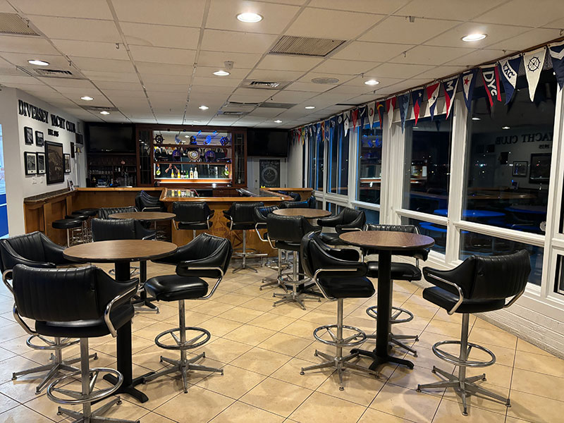 Bar & Galley | Diversey Yacht Club